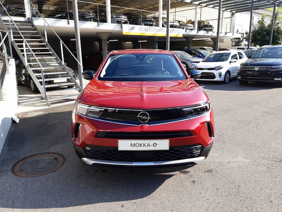 OPEL Mokka-e Elegance: Jetzt Probefahrt buchen!